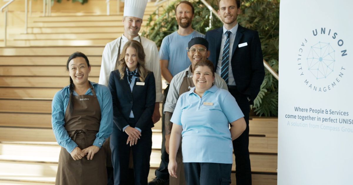 Møtevert - Helt Med